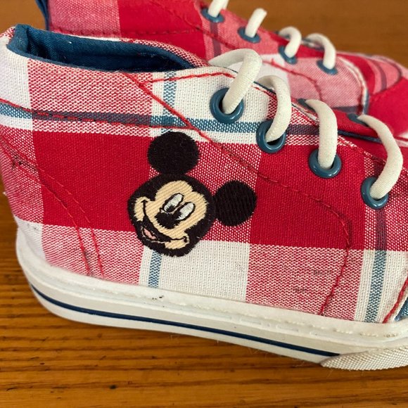 Disney | Shoes | Disney Mickey Mouse Red Plaid Shoes 824 M | Poshmark